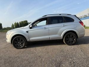 Pelēks Chevrolet Captiva 2006 Daugavpils, ar dzinēja tilpumu 2.00 L un nobraukumu 229 tūkst. km par 3550 €, foto 3 vietnē AUTOMOTO.COM.LV