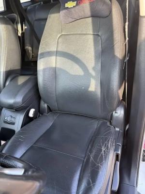 Pelēks Chevrolet Captiva 2006 Daugavpils, ar dzinēja tilpumu 2.00 L un nobraukumu 229 tūkst. km par 3550 €, foto 20 vietnē AUTOMOTO.COM.LV