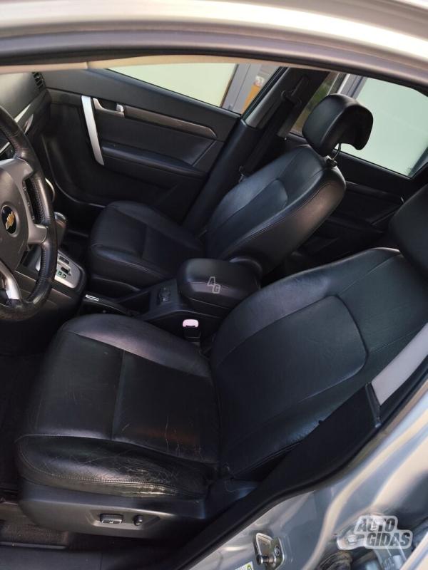 Grey Chevrolet Captiva 2006 in Telschi, with an engine capacity of 2.00 L and mileage of 348 thousand km for 1999 €, photo 9 on AUTOMOTO.COM.LV