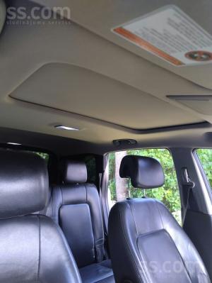 Grey Chevrolet Captiva 2006 in Aizkraukle, with an engine capacity of 2.00 L and mileage of 231 thousand km for 4200 €, photo 14 on AUTOMOTO.COM.LV