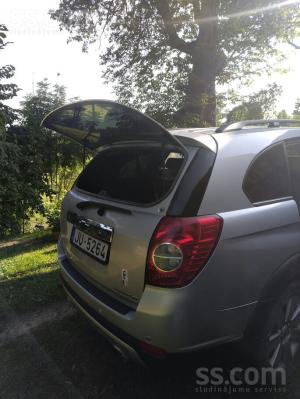 Grey Chevrolet Captiva 2006 in Aizkraukle, with an engine capacity of 2.00 L and mileage of 231 thousand km for 4200 €, photo 15 on AUTOMOTO.COM.LV