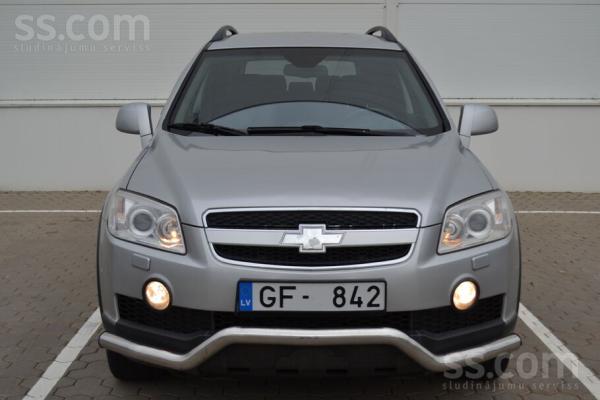 Pelēks Chevrolet Captiva 2006 Rīga, ar dzinēja tilpumu 2.00 L un nobraukumu 161 tūkst. km par 2250 €, foto 3 vietnē AUTOMOTO.COM.LV