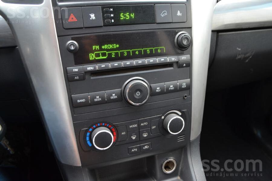 Pelēks Chevrolet Captiva 2006 Rīga, ar dzinēja tilpumu 2.00 L un nobraukumu 161 tūkst. km par 2250 €, foto 18 vietnē AUTOMOTO.COM.LV
