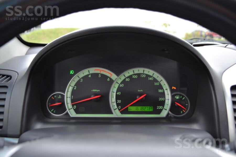 Pelēks Chevrolet Captiva 2006 Rīga, ar dzinēja tilpumu 2.00 L un nobraukumu 161 tūkst. km par 2250 €, foto 22 vietnē AUTOMOTO.COM.LV