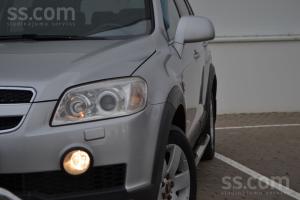 Pelēks Chevrolet Captiva 2006 Rīga, ar dzinēja tilpumu 2.00 L un nobraukumu 161 tūkst. km par 2250 €, foto 24 vietnē AUTOMOTO.COM.LV