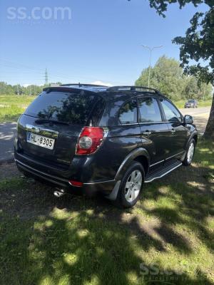 Pelēks Chevrolet Captiva 2007 Rīga, ar dzinēja tilpumu 2.00 L un nobraukumu 201 tūkst. km par 3300 €, foto 4 vietnē AUTOMOTO.COM.LV
