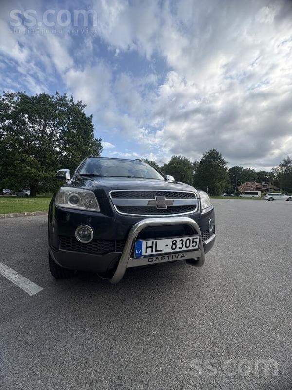 Pelēks Chevrolet Captiva 2007 Rīga, ar dzinēja tilpumu 2.00 L un nobraukumu 201 tūkst. km par 3000 €, foto 2 vietnē AUTOMOTO.COM.LV