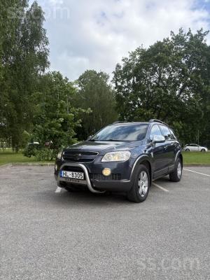 Pelēks Chevrolet Captiva 2007 Rīga, ar dzinēja tilpumu 2.00 L un nobraukumu 201 tūkst. km par 3000 €, foto 3 vietnē AUTOMOTO.COM.LV