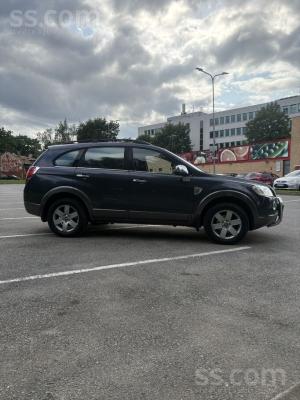 Pelēks Chevrolet Captiva 2007 Rīga, ar dzinēja tilpumu 2.00 L un nobraukumu 201 tūkst. km par 3000 €, foto 6 vietnē AUTOMOTO.COM.LV