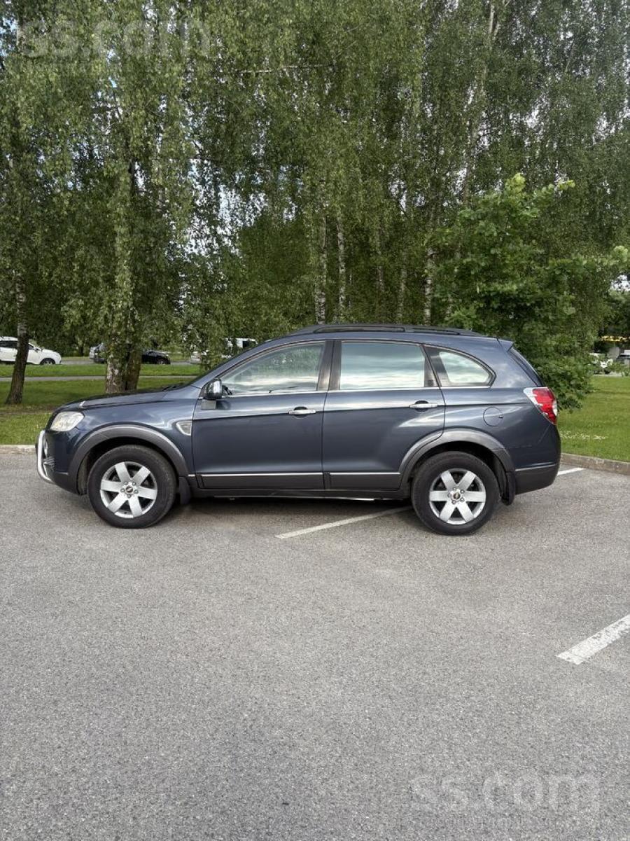 Pelēks Chevrolet Captiva 2007 Rīga, ar dzinēja tilpumu 2.00 L un nobraukumu 201 tūkst. km par 3000 €, foto 9 vietnē AUTOMOTO.COM.LV