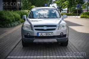 Grey Chevrolet Captiva 2007 in Riga, with an engine capacity of 2.00 L and mileage of 0 thousand km for 2490 €, photo 2 on AUTOMOTO.COM.LV