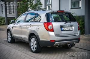 Grey Chevrolet Captiva 2007 in Riga, with an engine capacity of 2.00 L and mileage of 0 thousand km for 2490 €, photo 6 on AUTOMOTO.COM.LV
