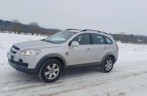 Pelēks Chevrolet Captiva 2007 Rokiškis, ar dzinēja tilpumu 1.99 L un nobraukumu 182 tūkst. km par 3200 €, foto 5 vietnē AUTOMOTO.COM.LV