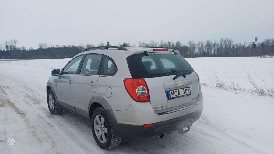 Pelēks Chevrolet Captiva 2007 Rokiškis, ar dzinēja tilpumu 1.99 L un nobraukumu 182 tūkst. km par 3200 €, foto 6 vietnē AUTOMOTO.COM.LV