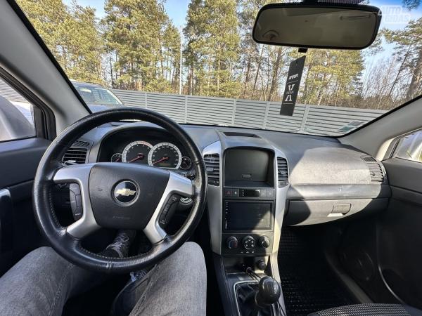 Grey Chevrolet Captiva 2007 in Vilnius, with an engine capacity of 2.00 L and mileage of 360 thousand km for 2900 €, photo 11 on AUTOMOTO.COM.LV