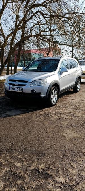 Grey Chevrolet Captiva 2007 in Panevezys, with an engine capacity of 2.00 L and mileage of 256 thousand km for 1800 €, photo 2 on AUTOMOTO.COM.LV