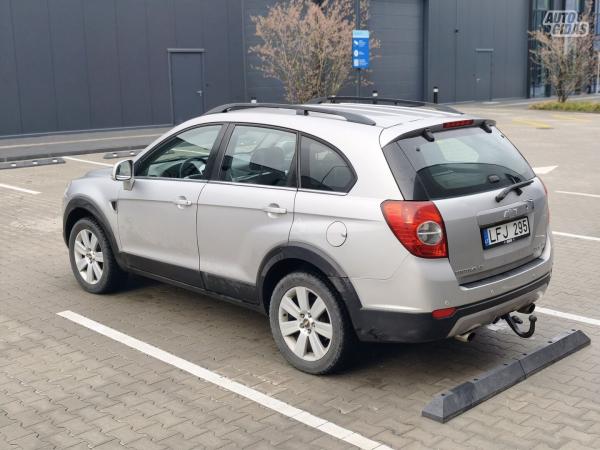 Grey Chevrolet Captiva 2007 in Vilnius, with an engine capacity of 2.00 L and mileage of 269 thousand km for 3000 €, photo 3 on AUTOMOTO.COM.LV