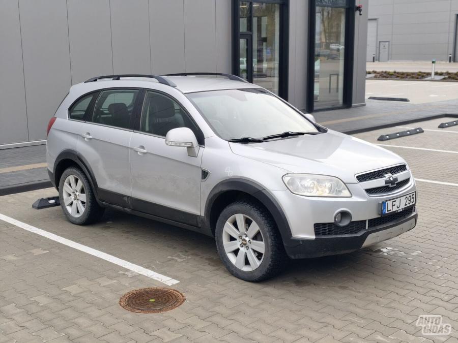 Grey Chevrolet Captiva 2007 in Vilnius, with an engine capacity of 2.00 L and mileage of 269 thousand km for 3000 €, photo 7 on AUTOMOTO.COM.LV