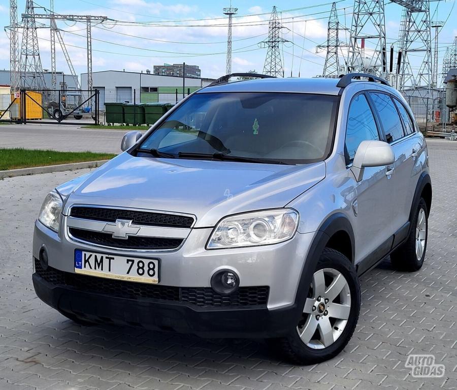 Grey Chevrolet Captiva 2007 in Siauliai, with an engine capacity of 2.00 L and mileage of 250 thousand km for 2550 €, photo 1 on AUTOMOTO.COM.LV