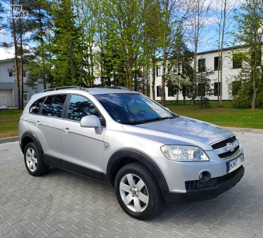 Grey Chevrolet Captiva 2007 in Siauliai, with an engine capacity of 2.00 L and mileage of 250 thousand km for 2550 €, photo 14 on AUTOMOTO.COM.LV