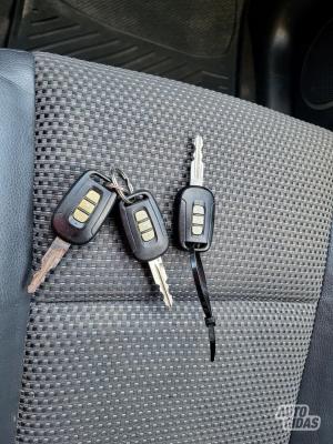Grey Chevrolet Captiva 2007 in Siauliai, with an engine capacity of 2.00 L and mileage of 250 thousand km for 2550 €, photo 26 on AUTOMOTO.COM.LV