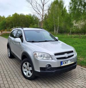 Grey Chevrolet Captiva 2007 in Siauliai, with an engine capacity of 2.00 L and mileage of 250 thousand km for 2550 €, photo 4 on AUTOMOTO.COM.LV