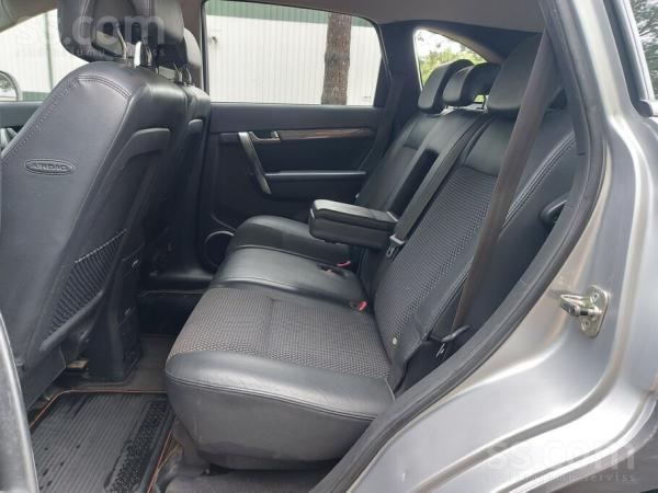 Grey Chevrolet Captiva 2007 in Ogre, with an engine capacity of 2.40 L and mileage of 171 thousand km for 1900 €, photo 9 on AUTOMOTO.COM.LV