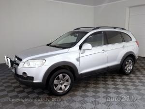 Pelēks Chevrolet Captiva 2007 Tallina, ar dzinēja tilpumu 2.00 L un nobraukumu 306 tūkst. km par 1799 €, foto 3 vietnē AUTOMOTO.COM.LV