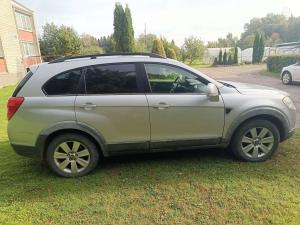 Pelēks Chevrolet Captiva 2007 Radviliškis, ar dzinēja tilpumu 2.00 L un nobraukumu 328 tūkst. km par 1500 €, foto 4 vietnē AUTOMOTO.COM.LV