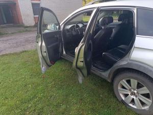 Pelēks Chevrolet Captiva 2007 Radviliškis, ar dzinēja tilpumu 2.00 L un nobraukumu 328 tūkst. km par 1500 €, foto 7 vietnē AUTOMOTO.COM.LV