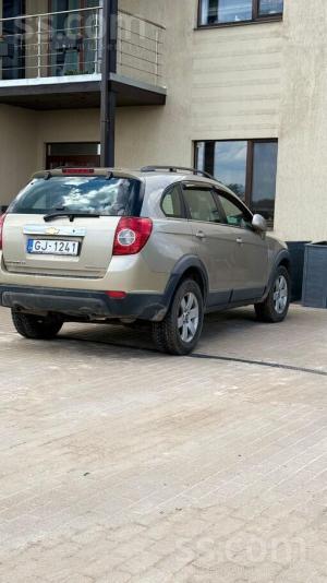 Pelēks Chevrolet Captiva 2007 Ogre, ar dzinēja tilpumu 2.00 L un nobraukumu 185 tūkst. km par 2750 €, foto 3 vietnē AUTOMOTO.COM.LV