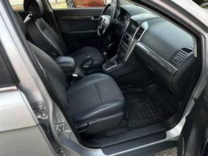 Grey Chevrolet Captiva 2008 in Riga, with an engine capacity of 2.00 L and mileage of 247 thousand km for 2300 €, photo 28 on AUTOMOTO.COM.LV