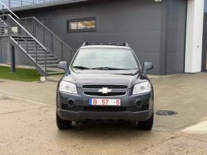 Pelēks Chevrolet Captiva 2008 Rīga, ar dzinēja tilpumu 2.00 L un nobraukumu 240 tūkst. km par 3990 €, foto 4 vietnē AUTOMOTO.COM.LV