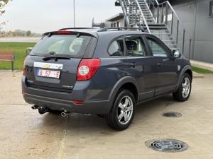 Grey Chevrolet Captiva 2008 in Riga, with an engine capacity of 2.00 L and mileage of 240 thousand km for 3990 €, photo 5 on AUTOMOTO.COM.LV