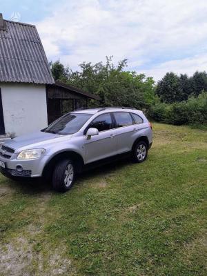 Grey Chevrolet Captiva 2008 in Vilnius, with an engine capacity of 1.99 L and mileage of 231 thousand km for 2650 €, photo 7 on AUTOMOTO.COM.LV