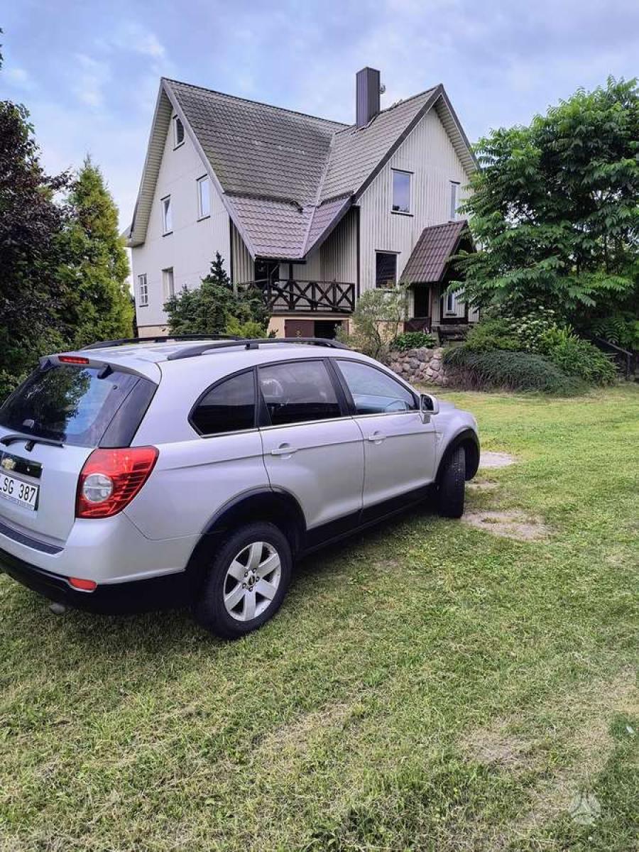 Grey Chevrolet Captiva 2008 in Vilnius, with an engine capacity of 1.99 L and mileage of 231 thousand km for 2650 €, photo 13 on AUTOMOTO.COM.LV