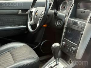 Grey Chevrolet Captiva 2008 in Riga, with an engine capacity of 2.00 L and mileage of 0 thousand km for 1400 €, photo 7 on AUTOMOTO.COM.LV