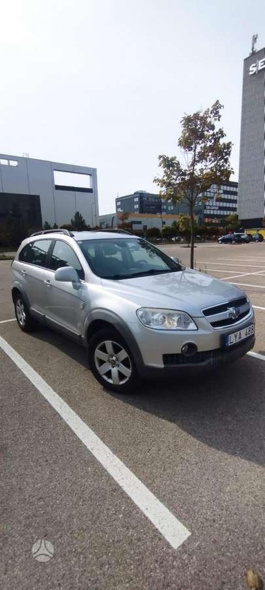 Grey Chevrolet Captiva 2008 in Vilnius, with an engine capacity of 2.00 L and mileage of 284 thousand km for 2700 €, photo 13 on AUTOMOTO.COM.LV