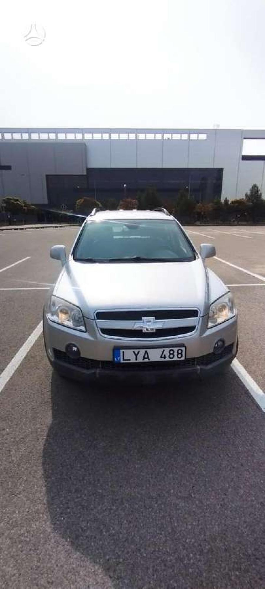 Grey Chevrolet Captiva 2008 in Vilnius, with an engine capacity of 2.00 L and mileage of 284 thousand km for 2700 €, photo 14 on AUTOMOTO.COM.LV