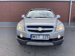 Grey Chevrolet Captiva 2009 in Vilnius, with an engine capacity of 0.00 L and mileage of 280 thousand km for 2950 €, photo 9 on AUTOMOTO.COM.LV