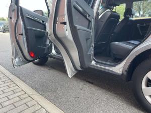 Grey Chevrolet Captiva 2009 in Vilnius, with an engine capacity of 0.00 L and mileage of 280 thousand km for 2950 €, photo 16 on AUTOMOTO.COM.LV