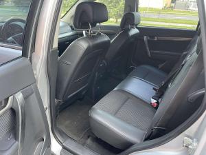 Grey Chevrolet Captiva 2009 in Vilnius, with an engine capacity of 0.00 L and mileage of 280 thousand km for 2950 €, photo 19 on AUTOMOTO.COM.LV
