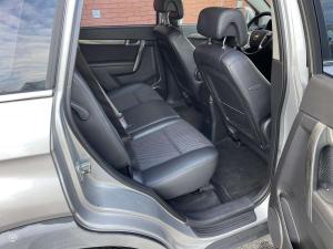 Grey Chevrolet Captiva 2009 in Vilnius, with an engine capacity of 0.00 L and mileage of 280 thousand km for 2950 €, photo 22 on AUTOMOTO.COM.LV