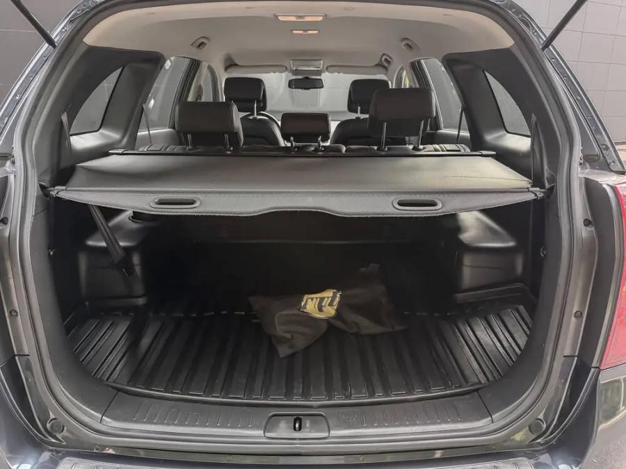 Grey Chevrolet Captiva 2009 in Jelgava, with an engine capacity of 2.00 L and mileage of 143 thousand km for 4900 €, photo 14 on AUTOMOTO.COM.LV