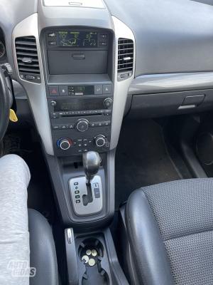 Pelēks Chevrolet Captiva 2009 Viļņa, ar dzinēja tilpumu 2.00 L un nobraukumu 280 tūkst. km par 2950 €, foto 28 vietnē AUTOMOTO.COM.LV