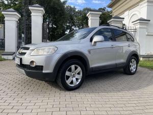 Pelēks Chevrolet Captiva 2009 Viļņa, ar dzinēja tilpumu 2.00 L un nobraukumu 280 tūkst. km par 2950 €, foto 5 vietnē AUTOMOTO.COM.LV