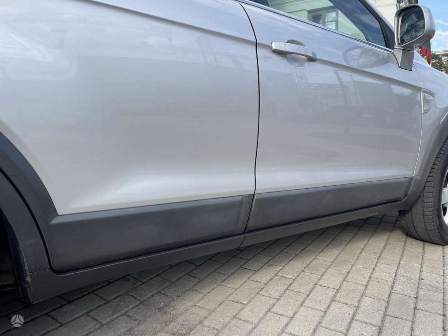 Pelēks Chevrolet Captiva 2009 Viļņa, ar dzinēja tilpumu 2.00 L un nobraukumu 280 tūkst. km par 2950 €, foto 13 vietnē AUTOMOTO.COM.LV