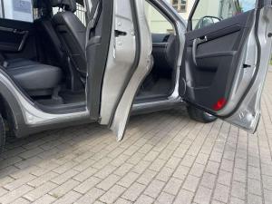 Pelēks Chevrolet Captiva 2009 Viļņa, ar dzinēja tilpumu 2.00 L un nobraukumu 280 tūkst. km par 2950 €, foto 14 vietnē AUTOMOTO.COM.LV