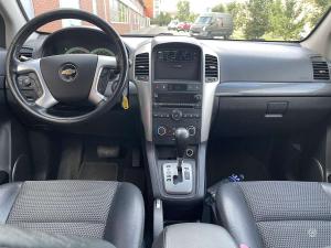 Pelēks Chevrolet Captiva 2009 Viļņa, ar dzinēja tilpumu 2.00 L un nobraukumu 280 tūkst. km par 2950 €, foto 21 vietnē AUTOMOTO.COM.LV