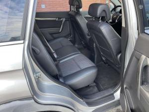 Pelēks Chevrolet Captiva 2009 Viļņa, ar dzinēja tilpumu 2.00 L un nobraukumu 280 tūkst. km par 2950 €, foto 23 vietnē AUTOMOTO.COM.LV